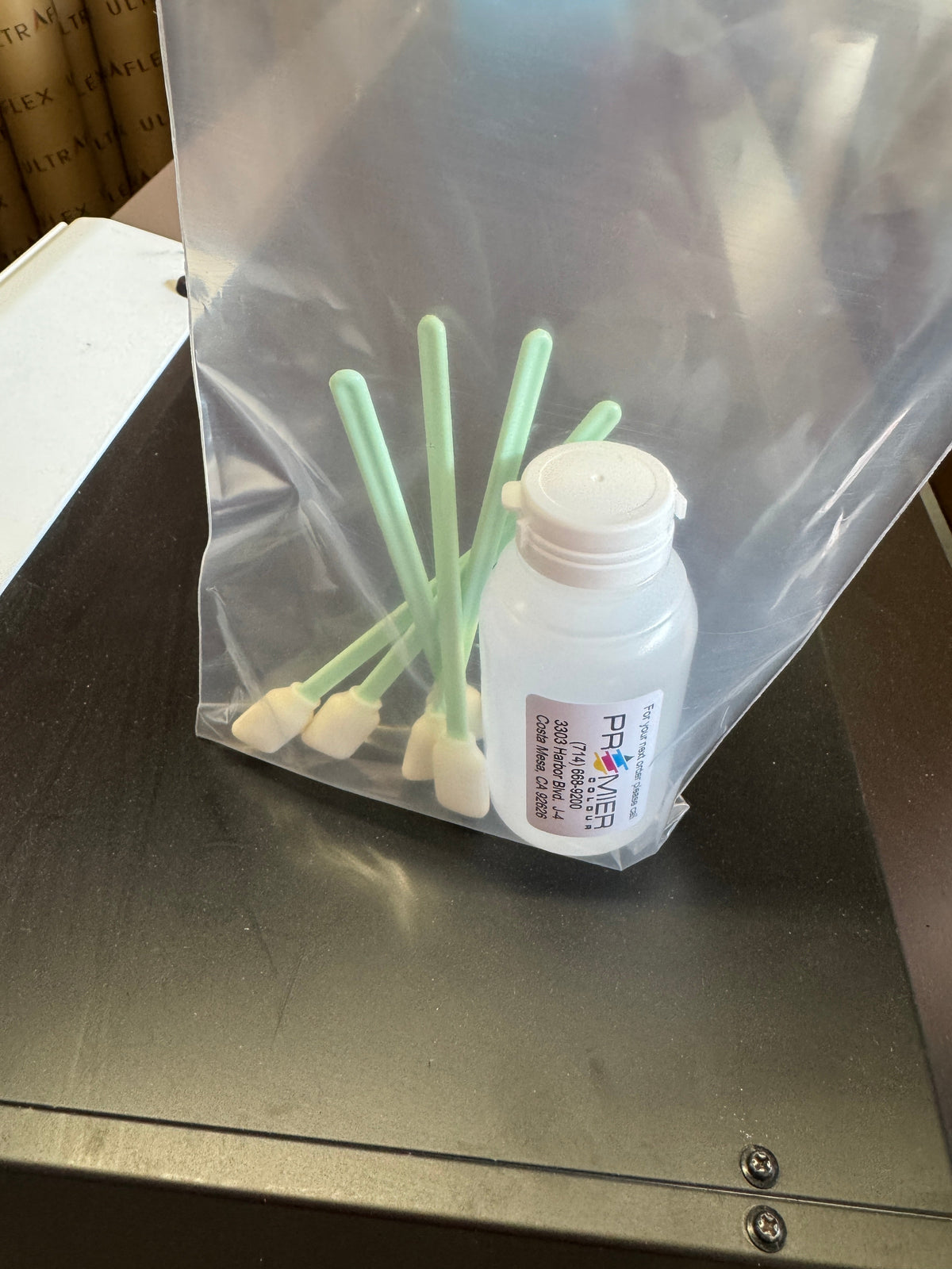 Jetbest Eco-Solvent Cleaning Solution 120ml/bottle + 10 Swabs — Premier ...