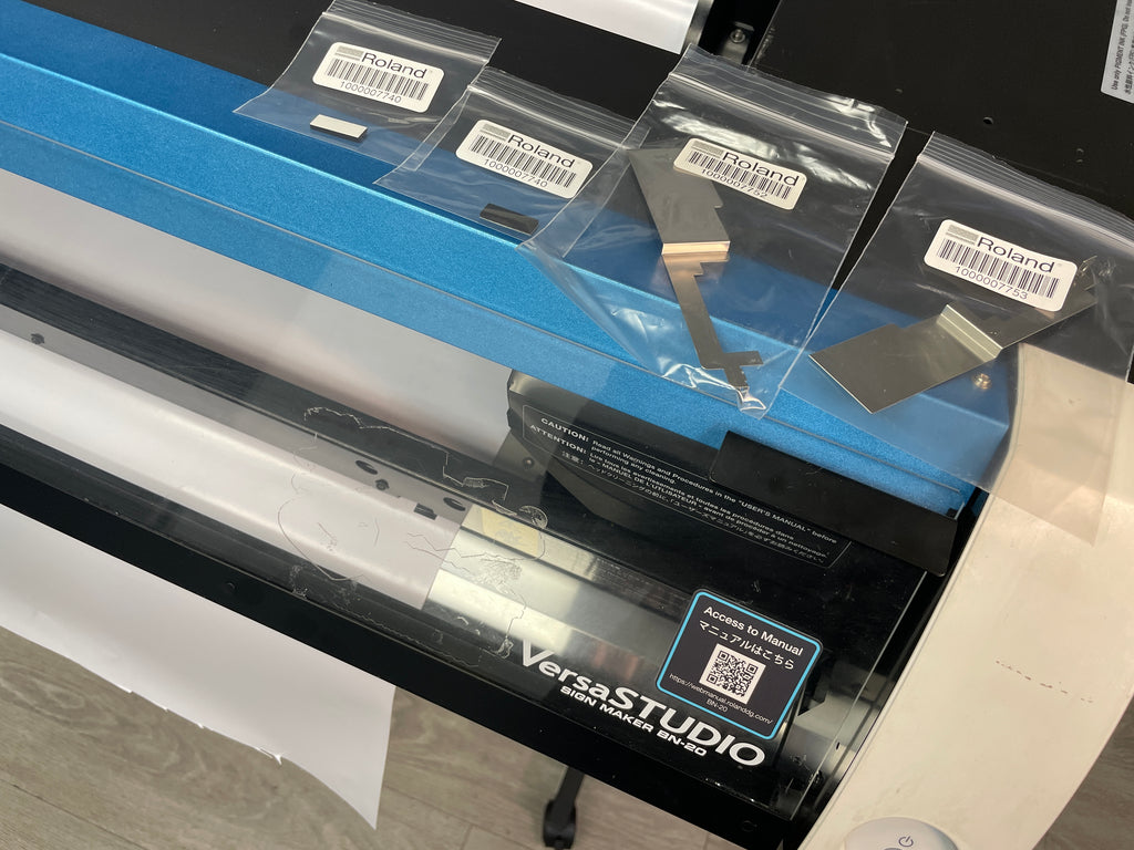 Roland BN-20A — Premier Colour